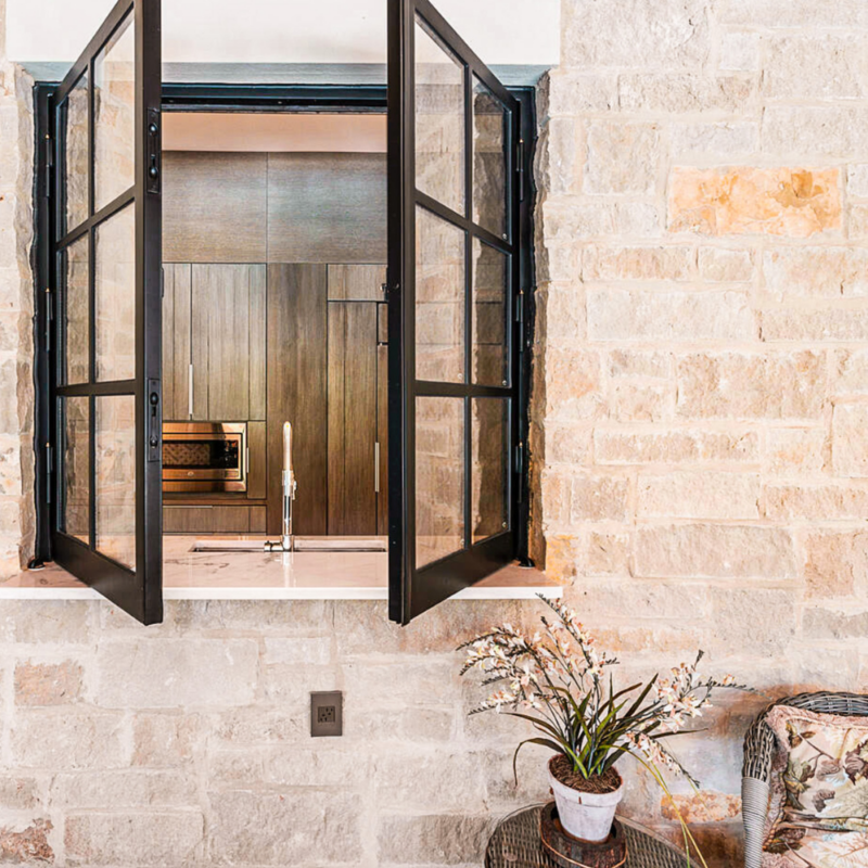 Styles Bold - Stellar Windows & Doors